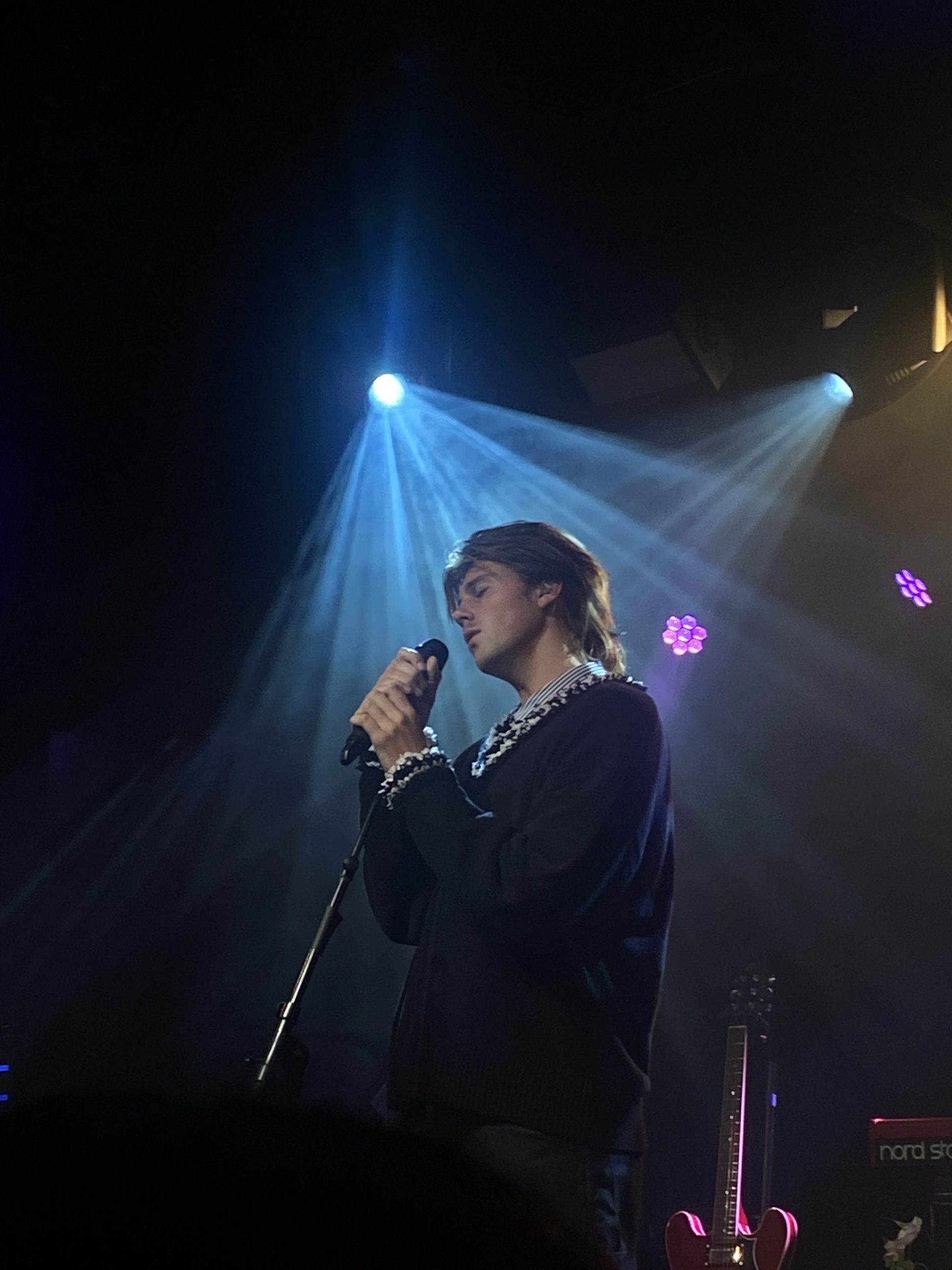 Ruel throws down the “4TH WALL” in an incredible Boston performance ...